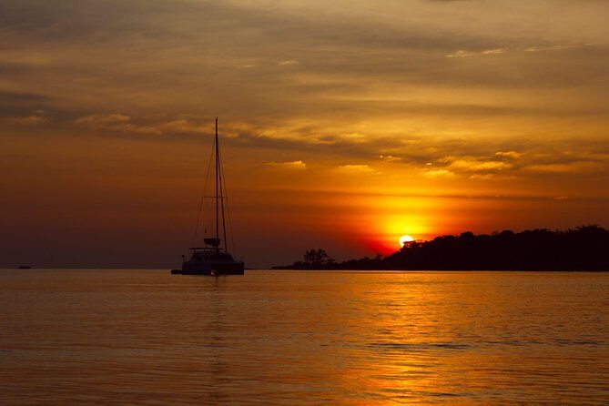 Private, Luxury Virgin Islands Sunset and Champagne Cruise for Twelve Guests - An Authentic Virgin Islands Sunset Cruise: A Deep Dive