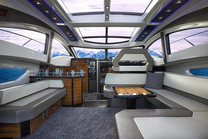Private Luxury Whale Watch - An In-Depth Look at the Private Luxury Whale Watch