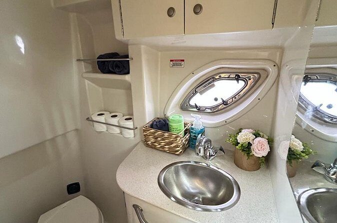 Private Luxury Yacht in Miami - Authentic Perspectives from Reviews