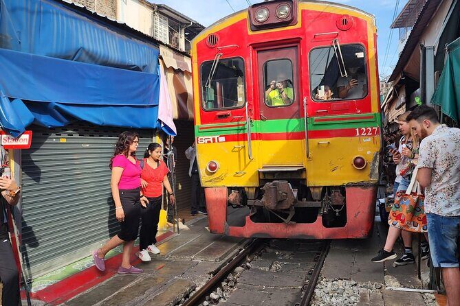 Private Maeklong Railway Market and Amphawa Floating Market Tour. - FAQ
