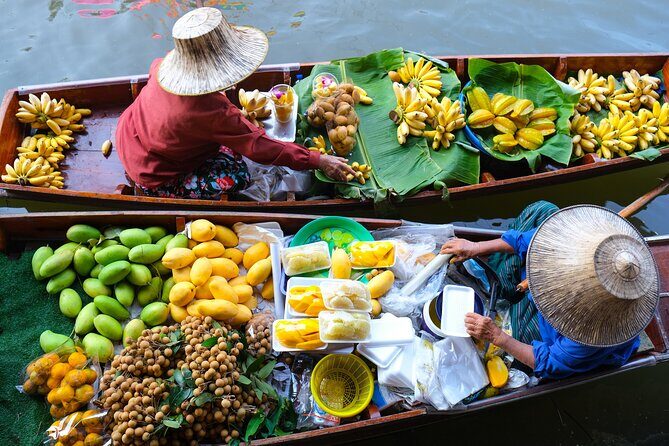 Private Market Wonders Floating Adventure in Bangkok - Exploring the Markets: A Detailed Look