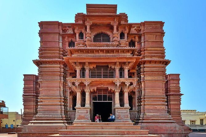 Private Mathura Vrindavan Tour from Delhi - FAQs