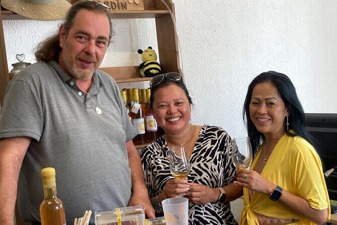 Private Mead Taste Experience in Lourdes - An Overview of the Meander into Honey and Mead