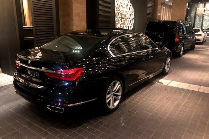 Private Melbourne CBD Sightseeing Tour luxury vehicle - Frequently Asked Questions