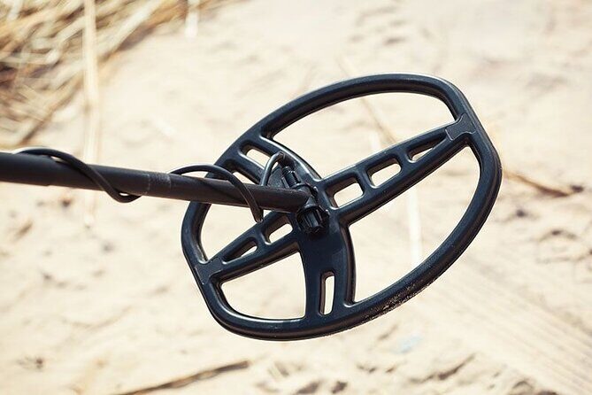 Private Metal Detecting Tour to Simmons Island Beach of Kenosha - A Closer Look at the Simmons Island Beach Metal Detecting Tour