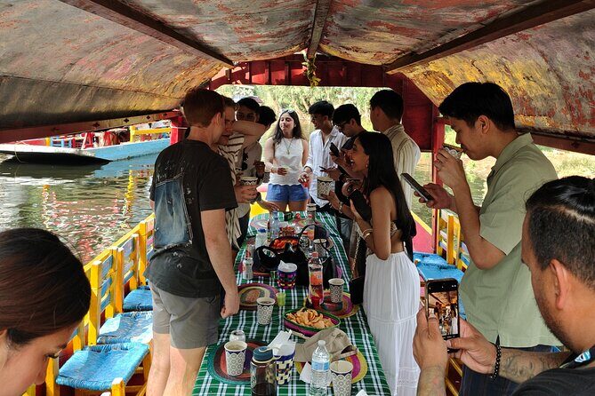 Private Mexican Floating Fiesta on Xochimilco Canals - A Close Look at the Private Mexican Floating Fiesta on Xochimilco Canals