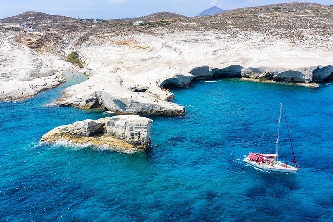 Private Milos Tour "Islands of Colours"- Luxury Boat Rental - An Overview of Milos and the Tour Experience