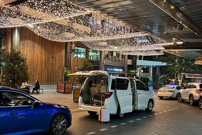 Private Mini Van Transfer From Auckland City To Auckland Airport - FAQs About the Auckland Airport Private Transfer