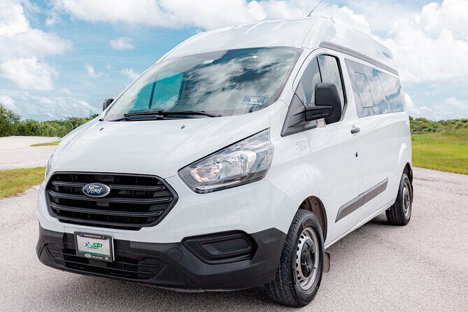Private Minivan Departures from Hotels to Cancun Airport - Key Points