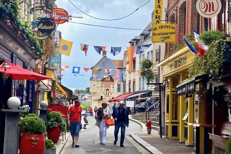 Private Mont Saint-Michel, Honfleur Trip by Mercedes - Who Will Love This Tour?
