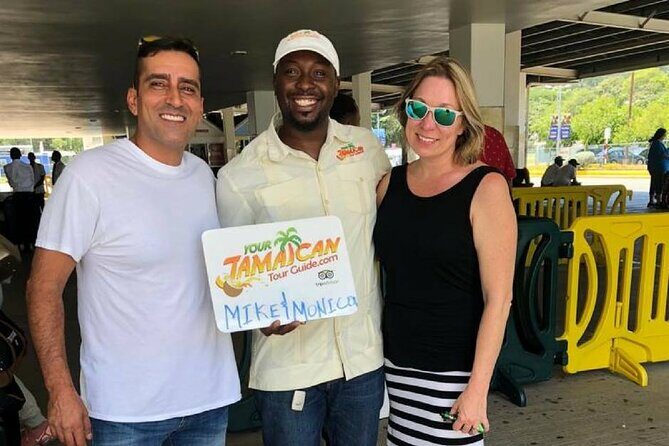 Private Montego Bay Airport to Negril -Groups, Families, Couples - Key Points