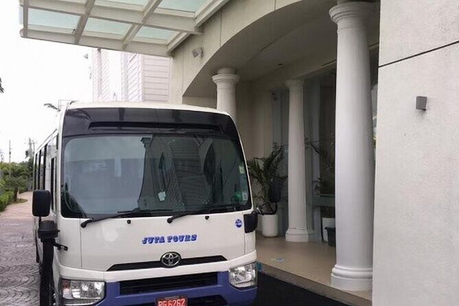 Private Montego Bay Airport Transfer to Negril - Key Points