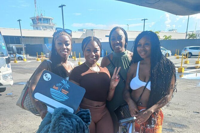 Private Montego Bay Airport Transfer to Negril Hotels - Why Choose a Private Transfer from Montego Bay to Negril?