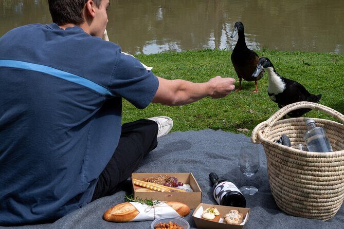 Private Mornington Farm Picnic for Two Adults - Pricing and Value