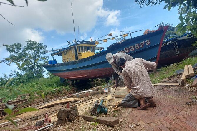 Private Motorbike tour and Discover local villages around Hoi An - Exploring Hoi An’s Surroundings by Motorbike: An Authentic Journey
