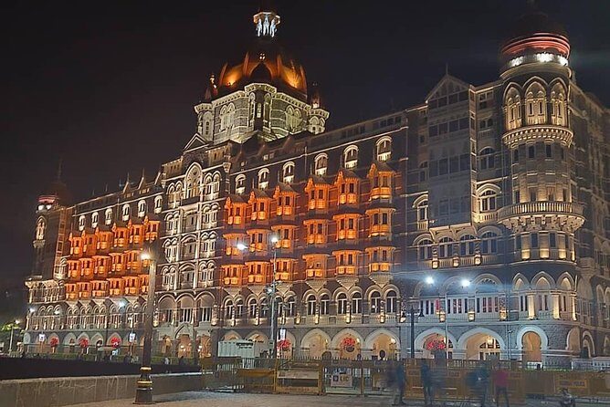 Private Mumbai Nightseeing Tours including AC Vehicle - FAQs