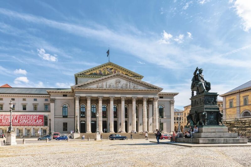 Private Munich Old Town and Historical City Walking Tour - Summary