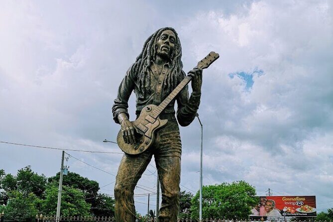 Private Musical Tour at Bob Marley Studios in Kingston - Introduction
