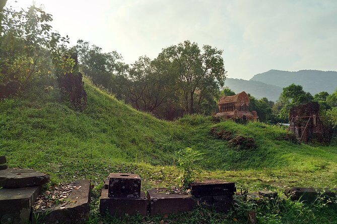 Private My Son Tour w. included admission & lunch, knowledgeable guide - FAQ