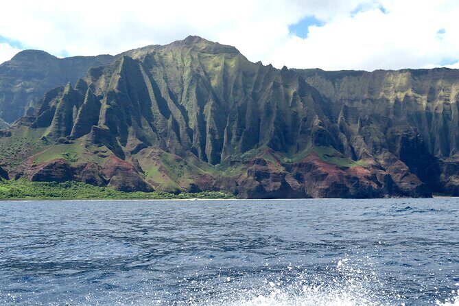 Private Na Pali Coast Tour - Authentic Experiences: What You Wont Get Elsewhere
