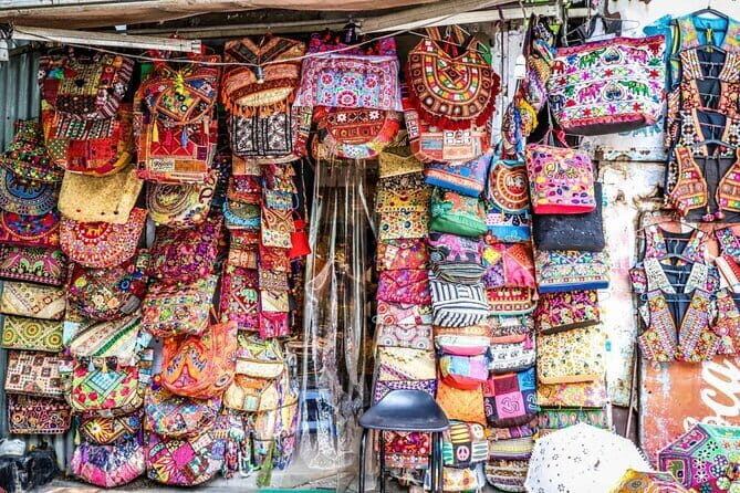 Private New Delhi Sightseeing Tour with Akshardham Temple visit - Introduction