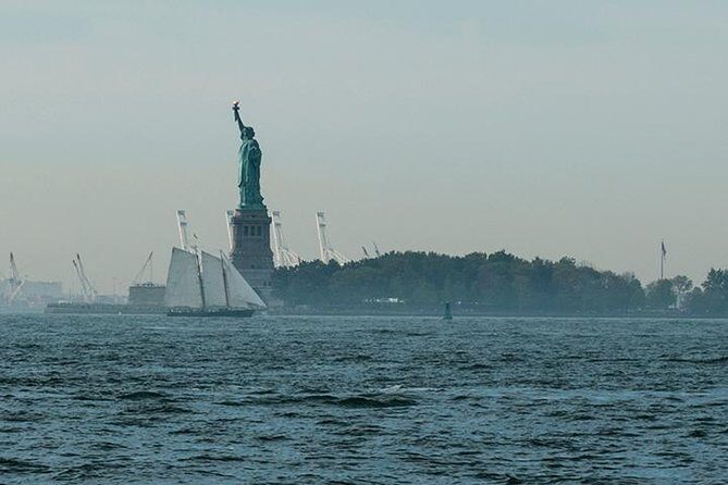 Private New York City Historic Downtown and Wall Street Walking Tour Including 911 Memorial - Who Will Appreciate This Tour?
