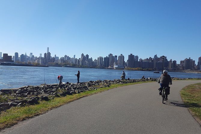 Private New York City Sightseeing Bike Tour - Up to 6 People - Why Opt for This Private Bike Tour?