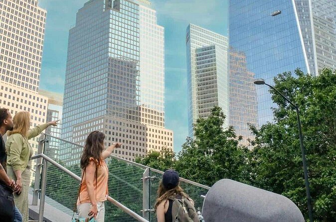 Private New York in Day: From Wall Street to Greenwich Village - The Price and Value
