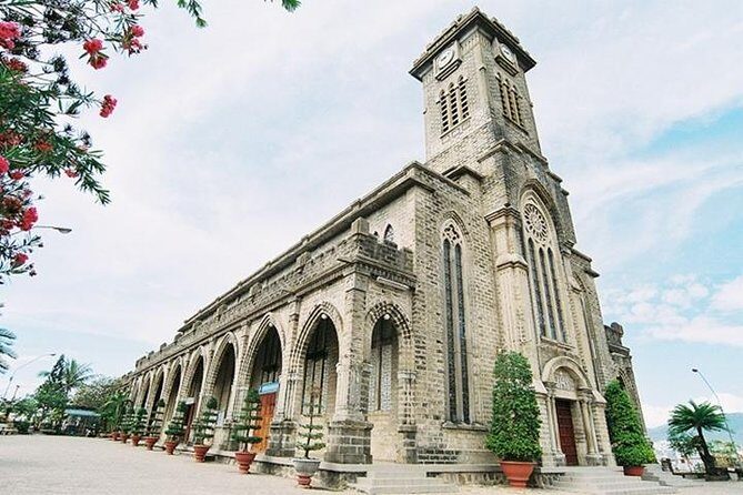Private Nha Trang city excursion (half day program) - Long Son Pagoda and the White Buddha