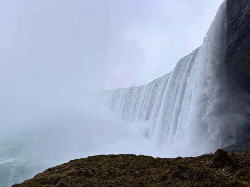Private: Niagara Falls Full day tour from Toronto - FAQs