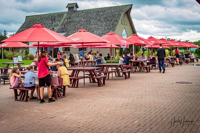 Private Niagara Falls, Niagara-on-the-Lake, Canada - Day Tour with Hotel Pick Up - FAQ