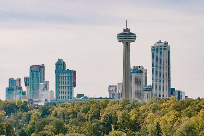 Private Niagara Falls Premium Driving Tour - Key Points