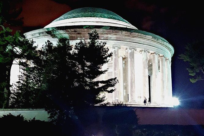 Private Night-Time Monuments Tour of DC for up to 10 Guests - Frequently Asked Questions