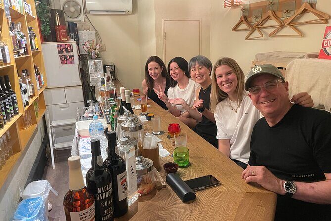 Private Night Tour In Hidden Bars of Shinjuku - Exploring the Hidden Nightlife of Shinjuku: A Review of the Private Night Tour in Hidden Bars