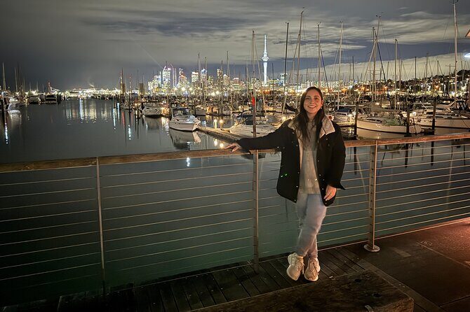 Private Night Tour of Auckland, Sky Tower Bar, Bridge & Museum - SkyBar: A Drink at 182 Meters High