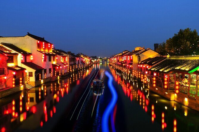 Private Night Tour of Wuxi Taihu Lake with Ferries Wheel and Nanchang Old Street - Practical Considerations and Tips