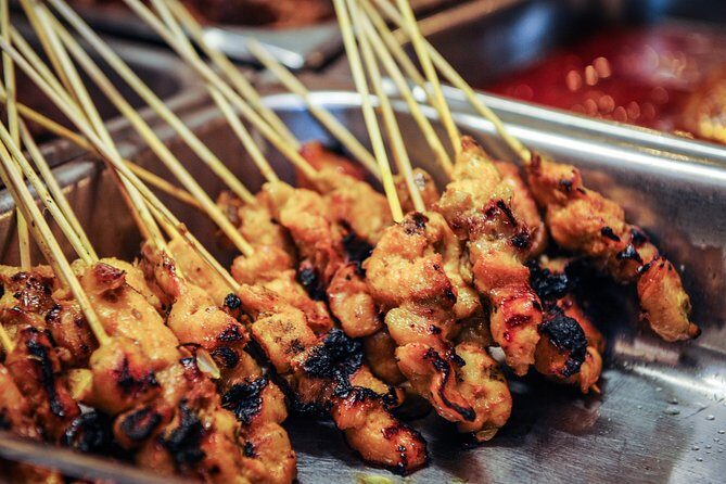 Private Night Tour: Petronas Twin Tower And Shopping - Frequently Asked Questions