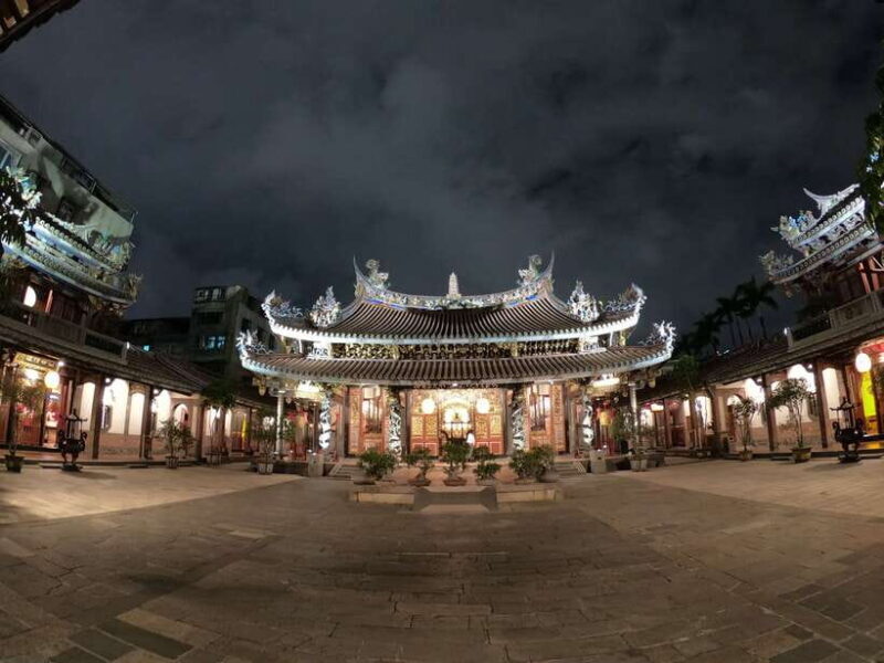 Private Night Tour: Taipei City Highlights - Key Points