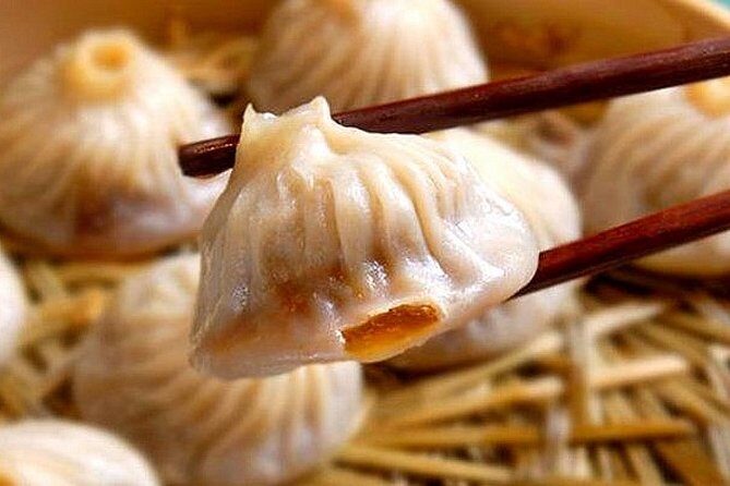 Private Night Tour-VIP River Cruise and Shanghai Tower Option - Practical Tips and Insights