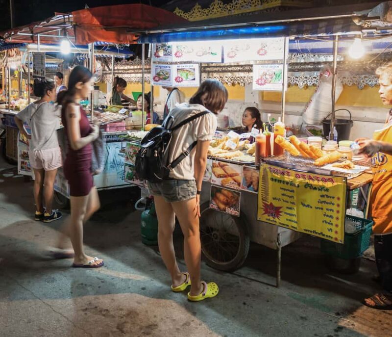 Private Night Tuk-Tuk Tour in Bangkok: Markets & Landmarks - Authentic Experiences and Feedback from Travelers