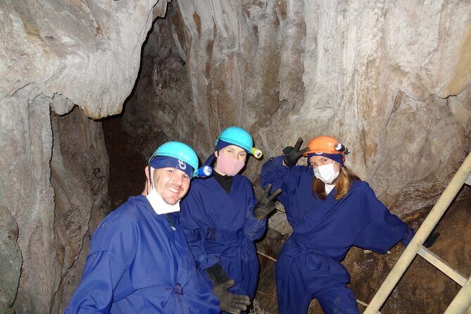 Private Ninja Training in a Cave in Hidaka - The Value of This Experience