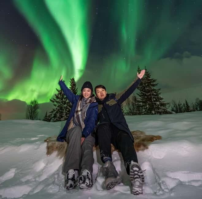 Private Northern Lights Chase 2-8 guests - The Allure of a Private Arctic Lights Expedition