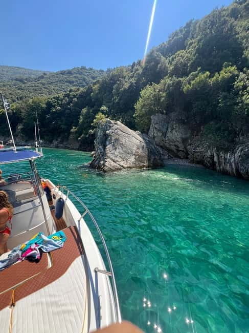 Private Northern Tour - Pelagic Boat Trip in Sarande - Discovering the Wonders of Sarandas Coastline