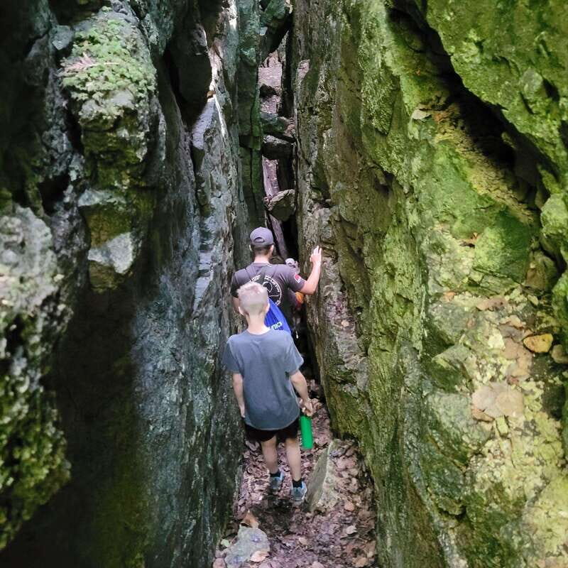 Private Nottawasaga Bluffs Caves Hike - Creemore/Collingwood - Why This Tour is a Great Choice