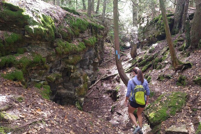 Private Nottawasaga Bluffs Caves Hiking Tour,Collingwood/Creemore - Who Will Enjoy This?