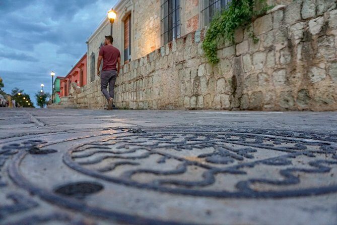 Private Oaxaca Walking Tour with Mezcal Tasting - Authenticity and Guides