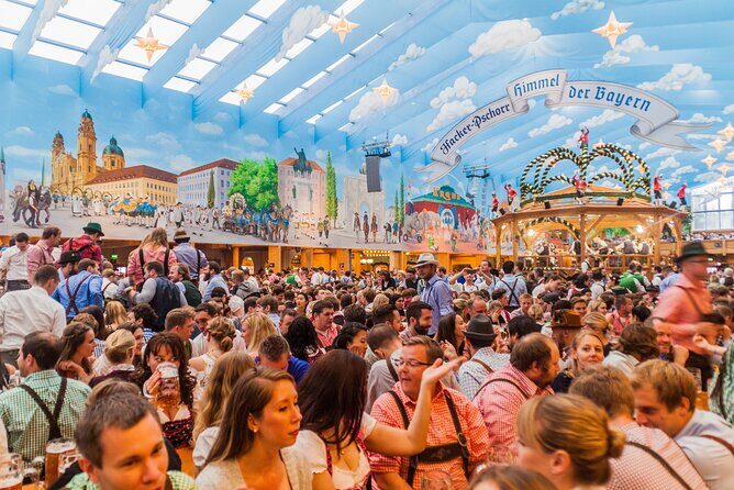 Private Oktoberfest with Table, Meal and Beer & Munich Old Town - A Closer Look at What’s Included