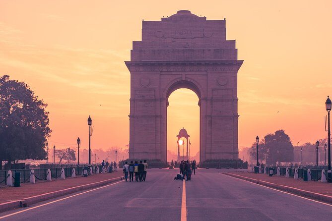 Private Old and New Delhi Tour With Lunch - Discover the Sights of Delhi: A Balanced Look at the Private Old and New Delhi Tour