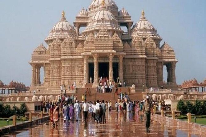 Private Old Delhi Sightseeing Tour with Akshardham Temple visit - An Intro to an Authentic Old Delhi Experience