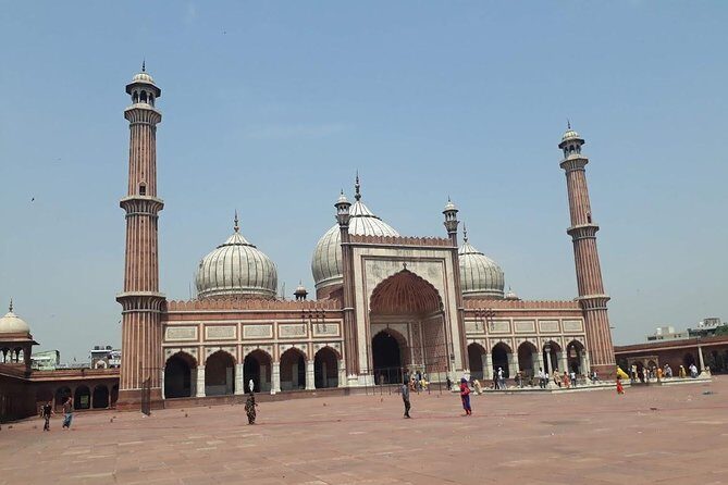 Private Old & New Delhi City Sightseeing Tour - Historic Monuments: Humayun’s Tomb and Qutub Minar